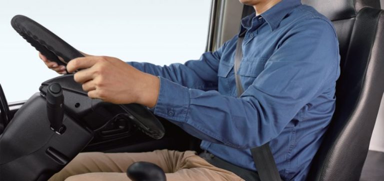 Todo sobre el retractor de bloqueo de emergencia (ELR) | FUSO